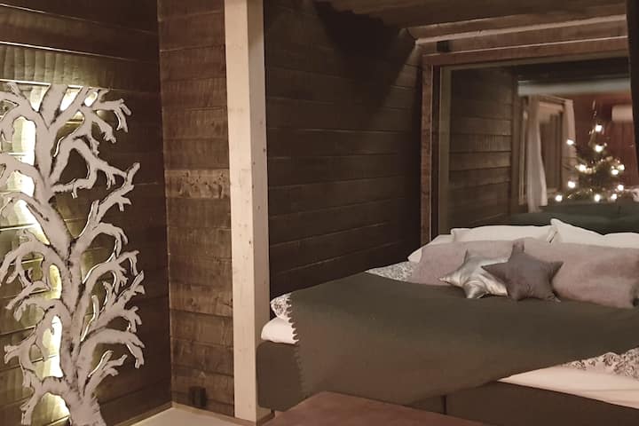 Lapland Hygge A With Hot Tub, Sauna And Jacuzzi - Rovaniemi