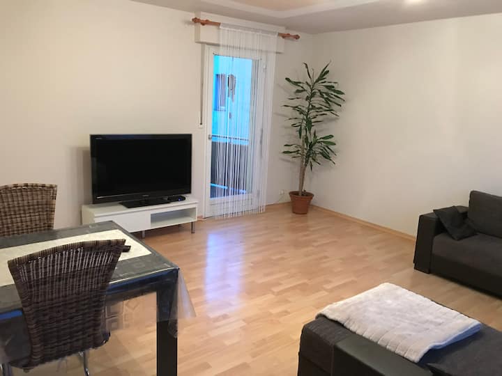 Große 4 Zimmer Wohnung Mit Balkon In Solingen Wald - Erkrath