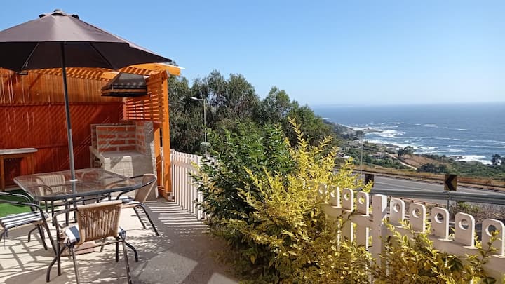 Cómodo Departamento Familiar Con Vista Al Mar. - Zapallar