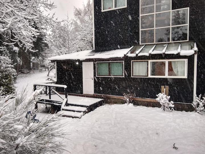 Quiet Suite With Garden And Private Entrance - San Carlos de Bariloche