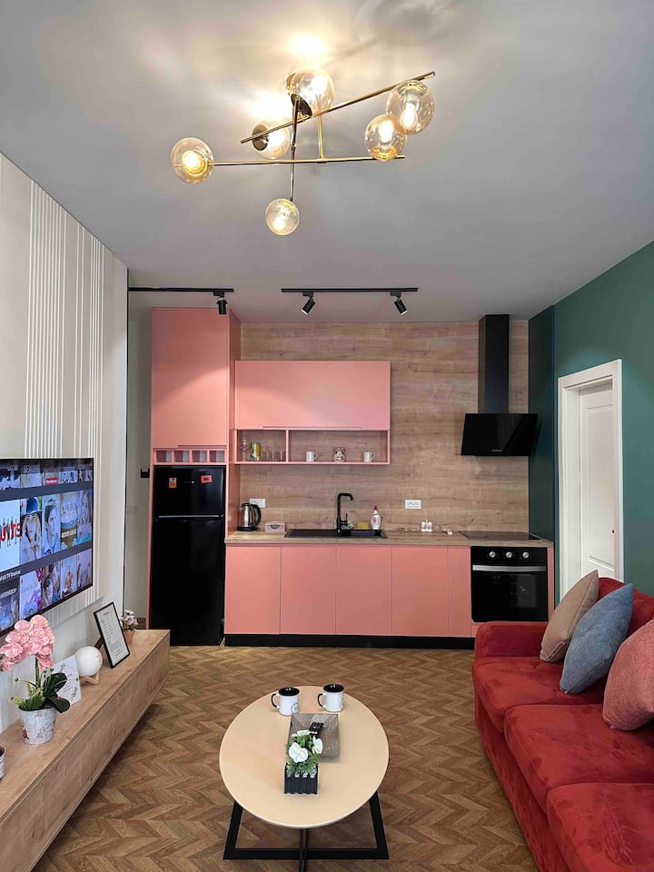 Delux Suite 104 - Tirane