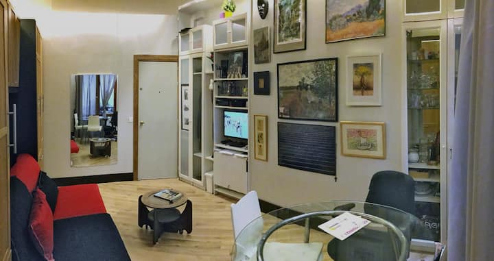 Beau Studio Meublé Au Cœur De Paris - Paris