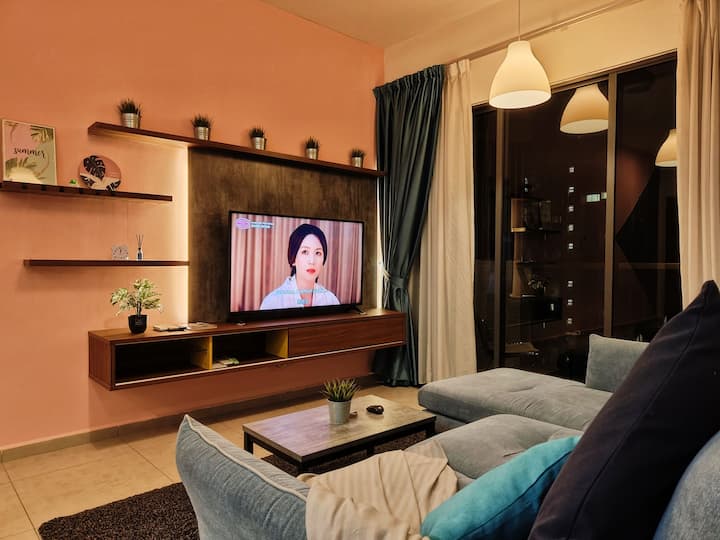 Midvalley Luxury 7pax Family Resort -Style Suite - Petaling Jaya