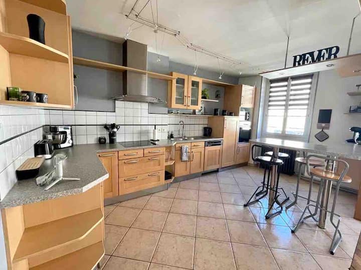 Grand Appartement Centre Ville - Le Creusot