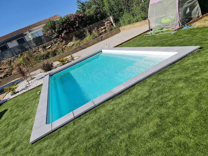 Maison 4 Chambres Et Piscine - Alès