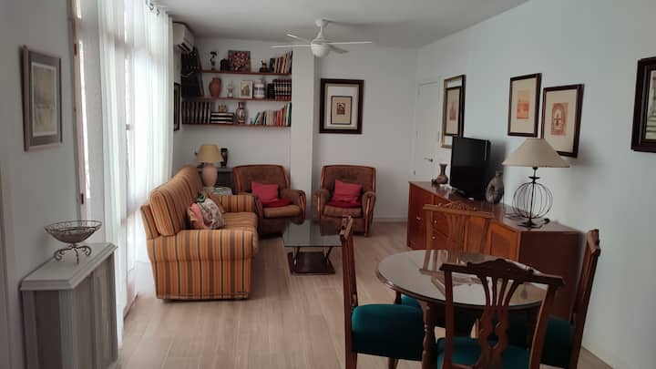 Muy Céntrico Y Silencioso A 5 Min Del Ave Andando. - Cordoue