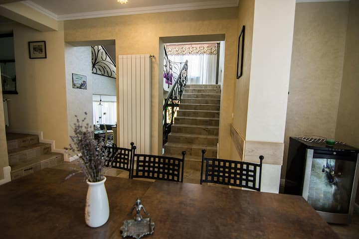 Casa Beatrice - Comuna Berca