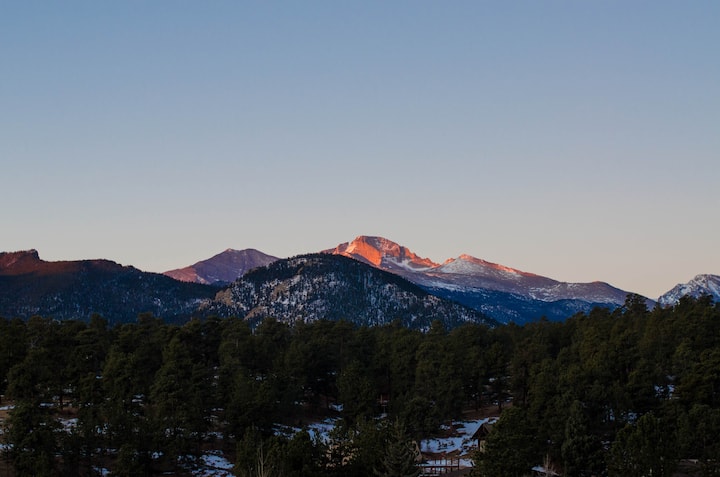Peaks & Pines Mtn Views, Walk To Downtown - Estes Park, CO