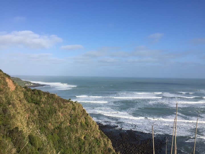 Self-contained Unit Near Raglan Beaches & Points - Raglan