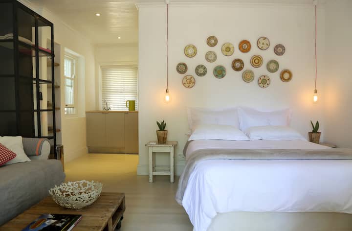 Gingerbed Cottage - Franschhoek