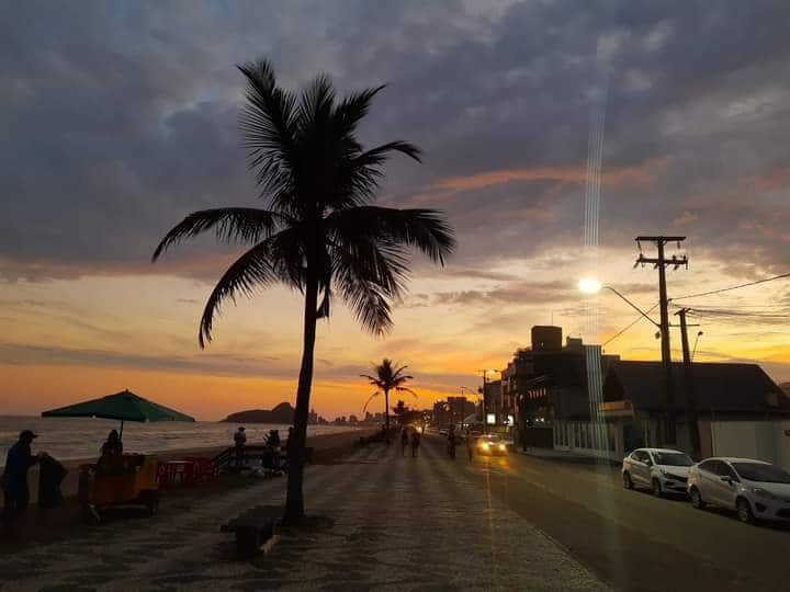 Ap Em Caiobá Pertinho De Tudo - Matinhos