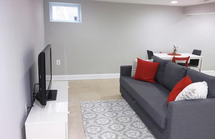 Cozy Studio With Free Parking - Washington, DC