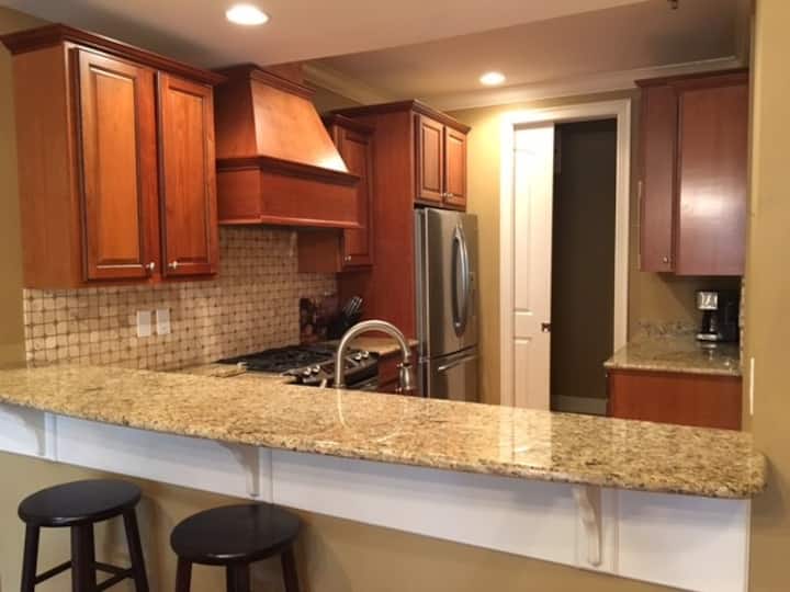 Chenal Condo - Little Rock, AR