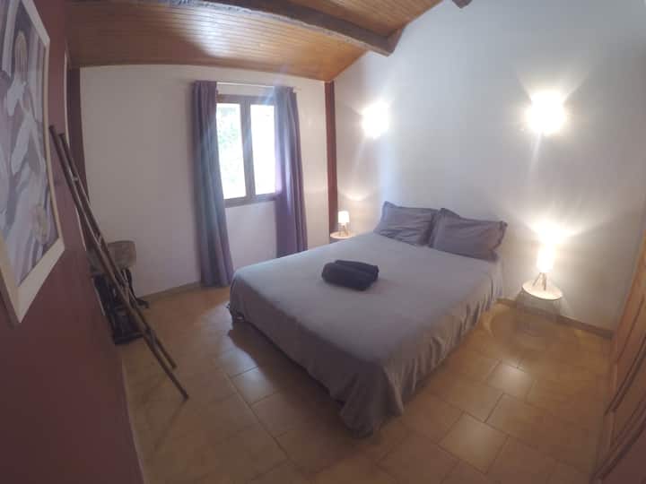 Chambre à St Florent Dans Maison En Pierre - Saint-Florent