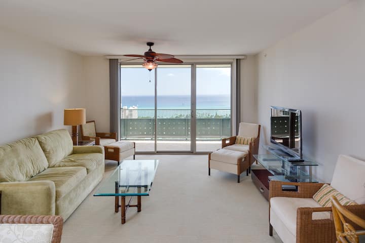 Luxury Waikiki 2br/ 2ba W/ Washer Dryer & Parking - Hawaï