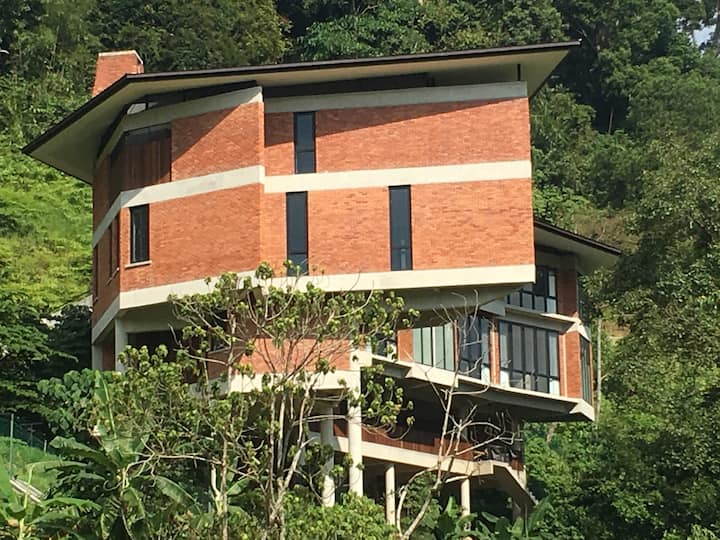 Tanarimba Villa (Lot A517) 唐纳凌巴（云顶对面）高原别墅 - ベントン