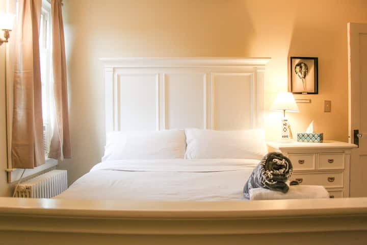 Stay At Merhalla! - Newport, RI