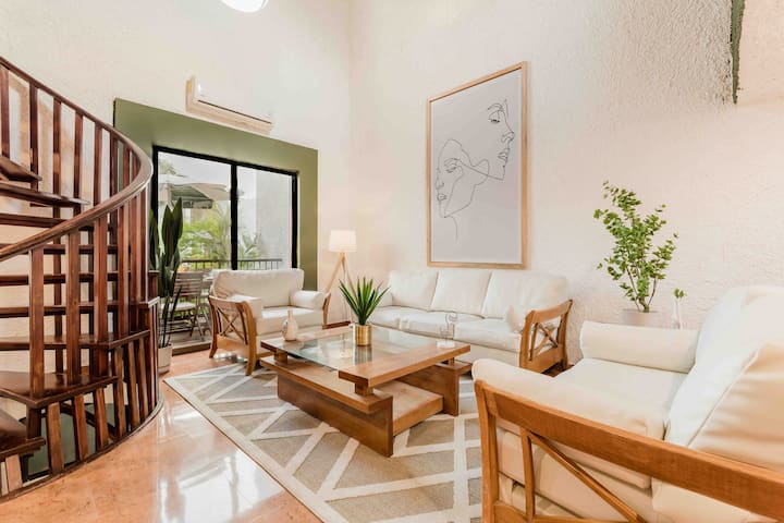 Moe’s Villa - Cancún
