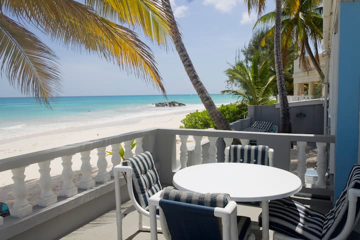 Goodwyn Beach Cottage - Barbados