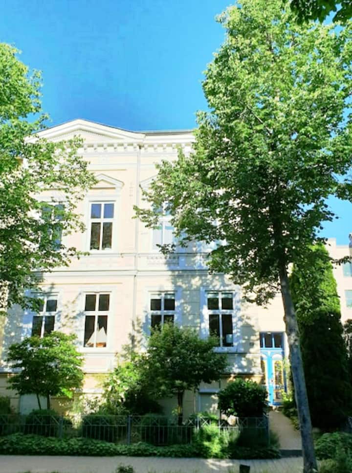 Großräumige Atelierwohnung - Rostock