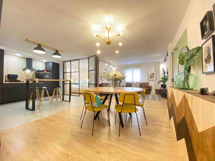 Trendy Central Apartment & Parking.sinesedesign - マラガ