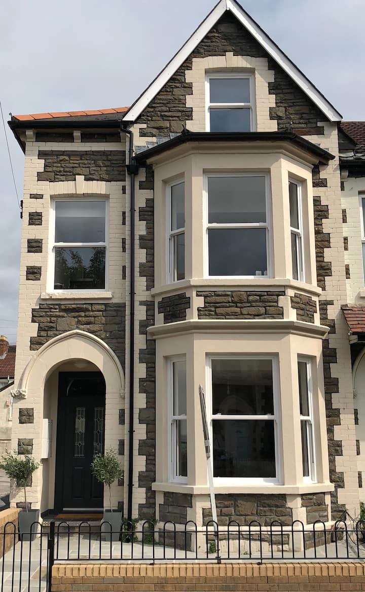 Modern Apartment With Principality Stadium View! - 卡地夫