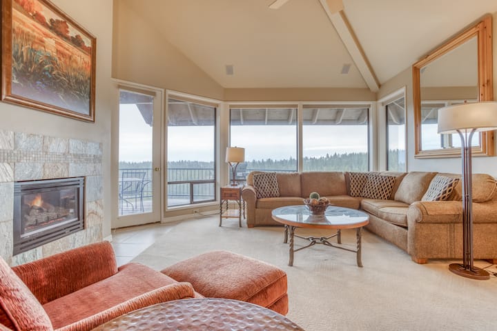 Rr421ab-river View-3 Bedroom Mt Bachelor Condo - Bend, OR
