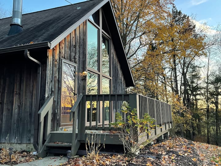 The Chalet With Hot Tub - Ohio