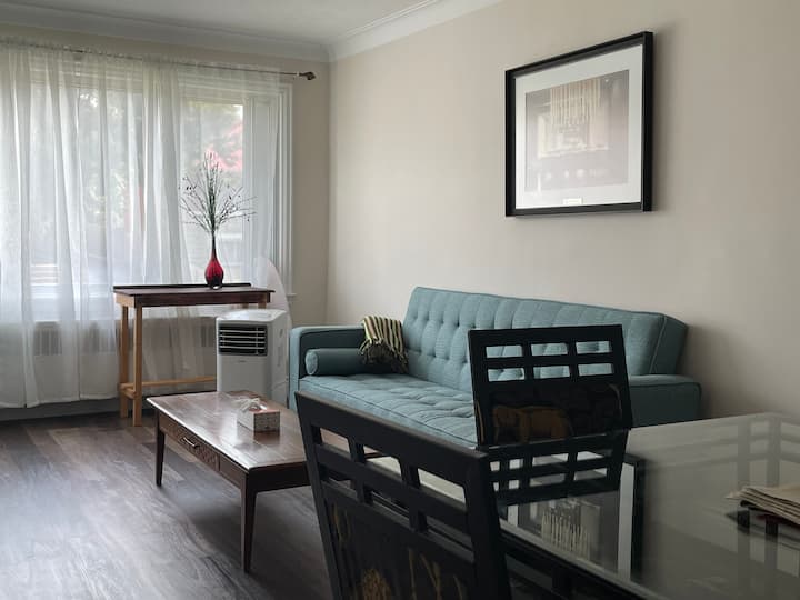 Downtown By Beechwood Village - Relax, Walk, Shop - Ottawa