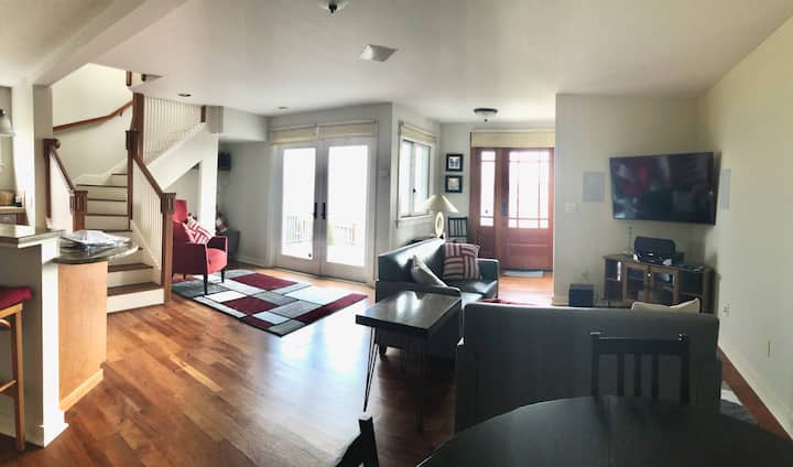 Bobs---bungalow On Bennett Street - Tacoma, WA