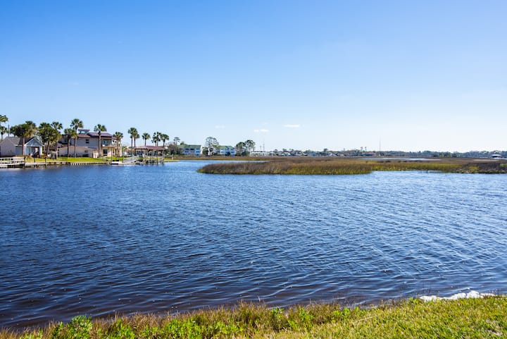 Casa Costera Frente Al Mar Con Piscina!  1 Milla De Mayo Clinc - Jacksonville, FL