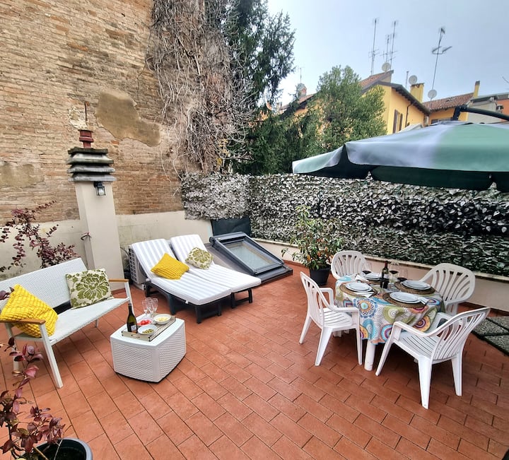 Secret Terrace Downtown Loft | 2 Bedrooms| Ac - Bologne
