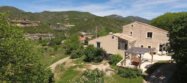 La Ferme Du Gravas Chambre De L'oiliver - Buis-les-Baronnies