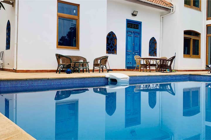 Maison Provençale Avec Piscine - Oran, Algerie