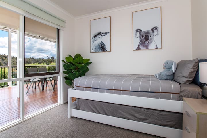 Yolly's Cottage - Mallacoota