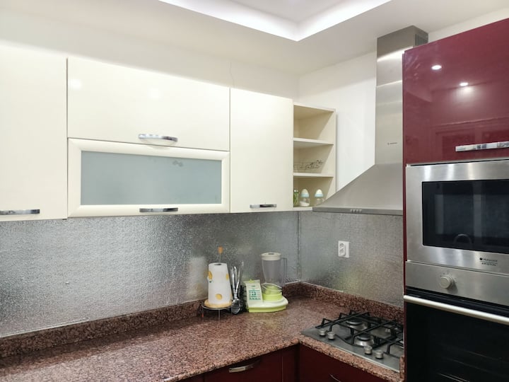 Superbe Appartement Avec Piscine - 콩스탕틴