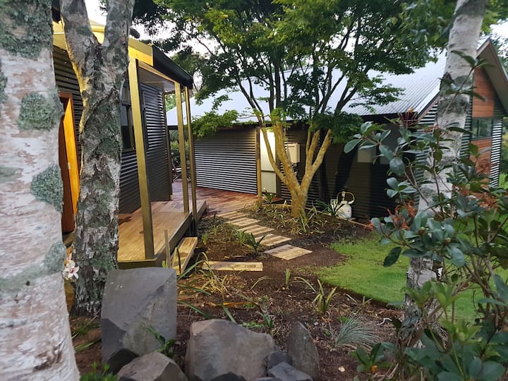 Our Secluded Cottage Set In Parklike Grounds - Katikati