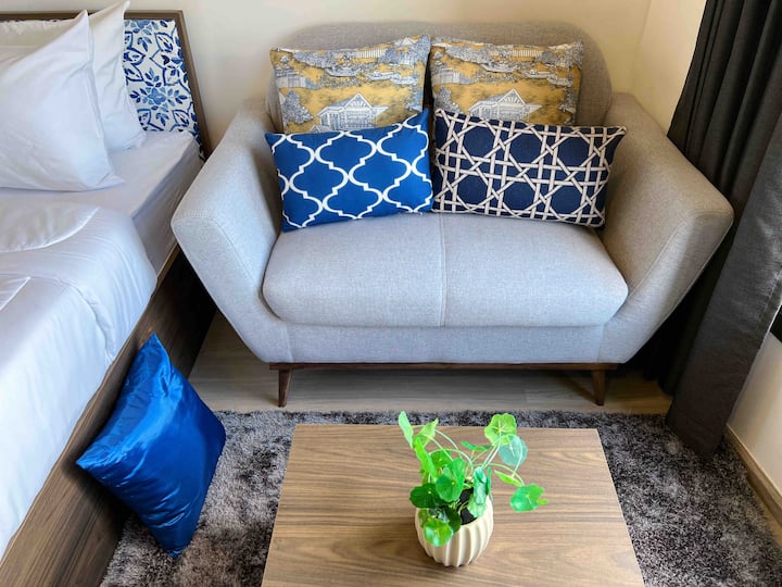 Stylish One-bedroom Suite In Central Phuket - Phuket