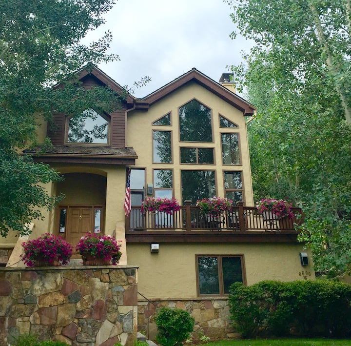 Elegant Home  And Walk To Lift - Edwards, CO
