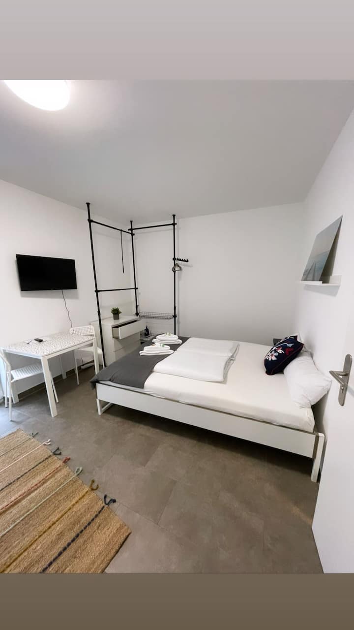 Nibelungen Apartments / 1 Zi Apartment Mit Balkon - Worms