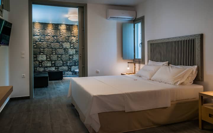 Luxury Apartment - Milos