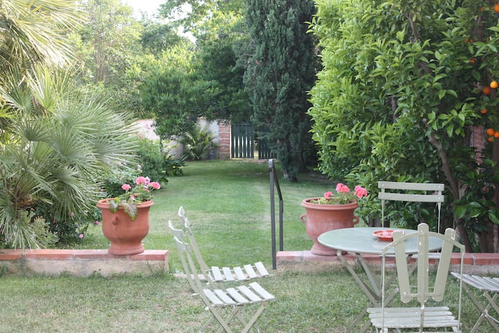 Belle Maison Dans Un Mas - Alénya