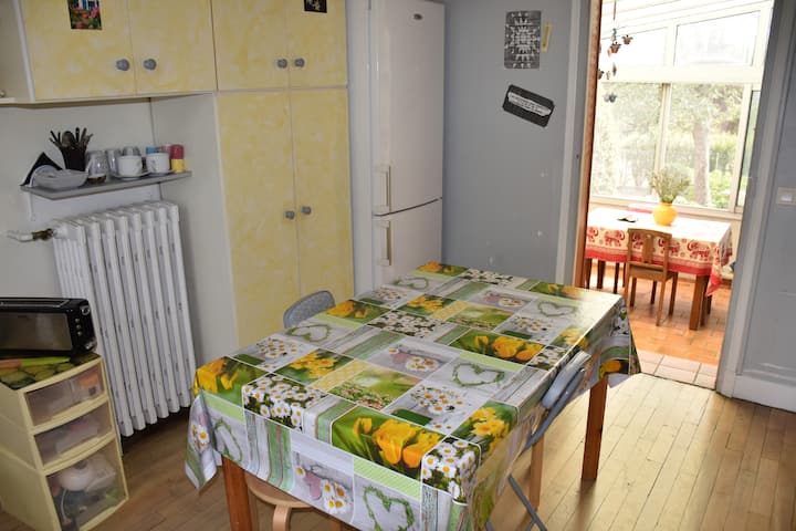 Chambre 2 Dans Chaumont - Chaumont