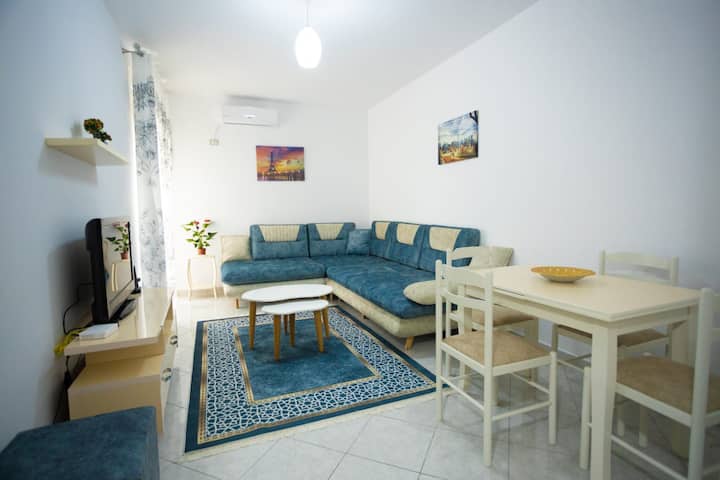 Blue Sky Apartment ! - Albania