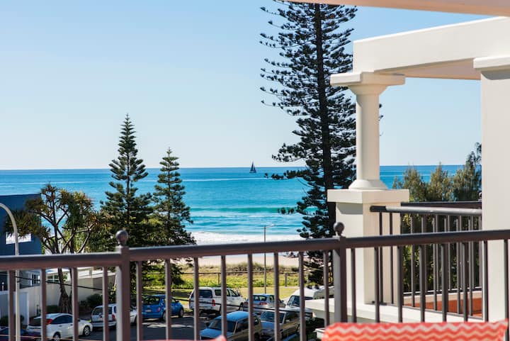 Beachside Blest - Gold Coast