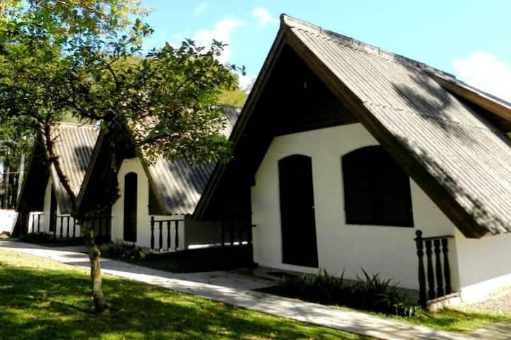 Hotel Pousada Dos Pinheiros (Cabana 2) - Canela
