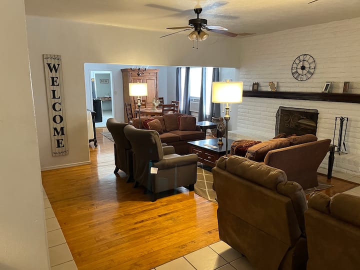 Bohemian Bungalow 3 Bedroom Home - Phoenix, AZ