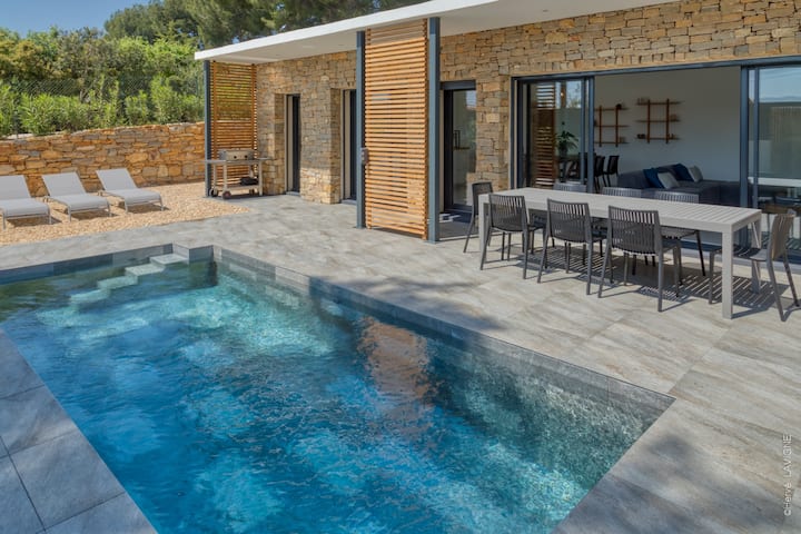 Contemporary Villa With Heated Swimming Pool - Le Castellet