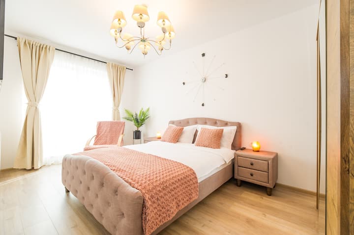 Coresi Exquisite Apartment-smart Lock - Brașov