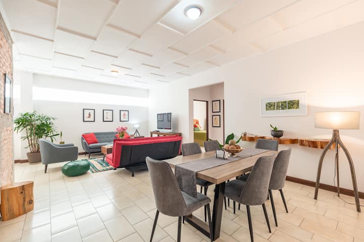 Arona's#11 Great 3 Bedroom Unit+free Gated Parking - San José